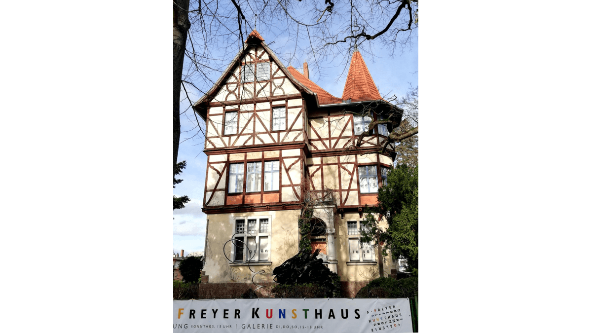 Wunderkammer der Weltkunst. Das Kunsthaus Achim Freyer in Berlin ...